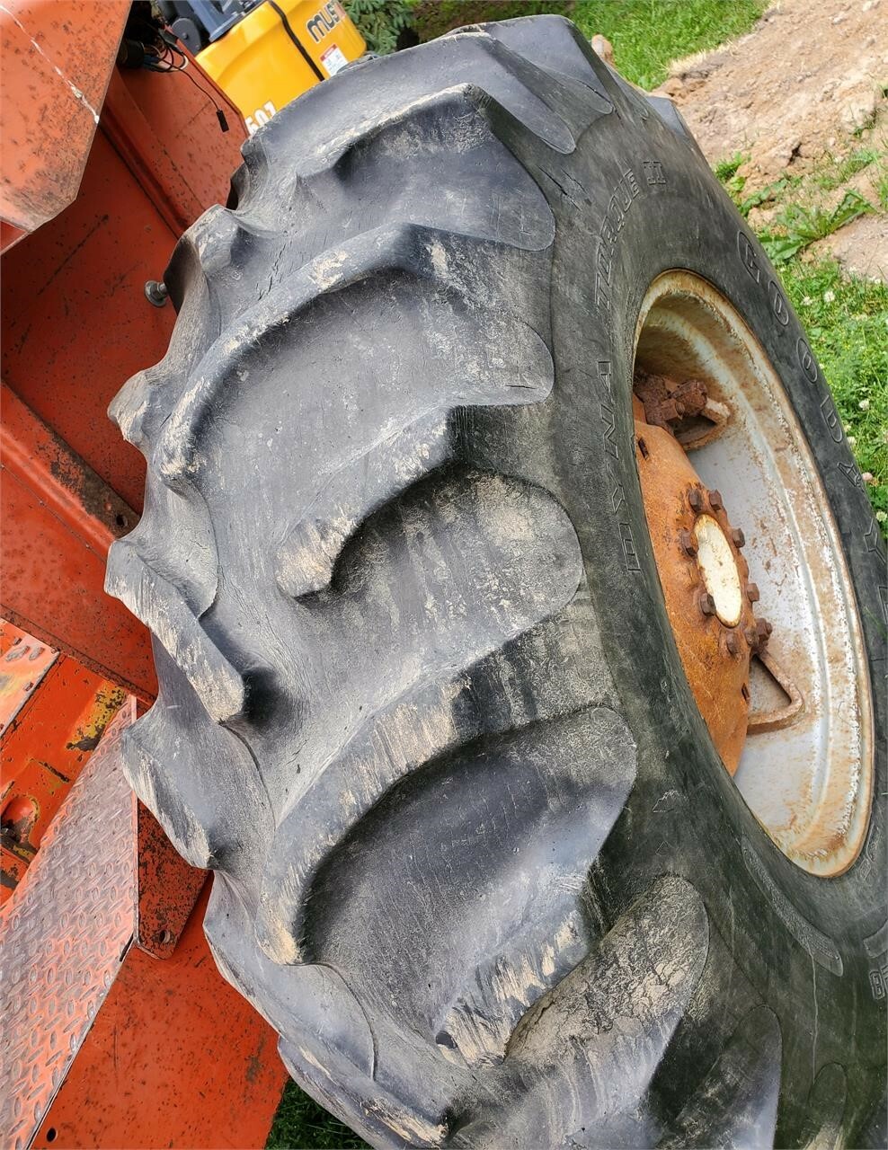 1970 Allis Chalmers 180 Tractor - $5,800 | Machinery Pete