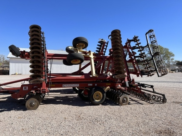 Used Strip-Till for Sale - 126 Listings | Machinery Pete