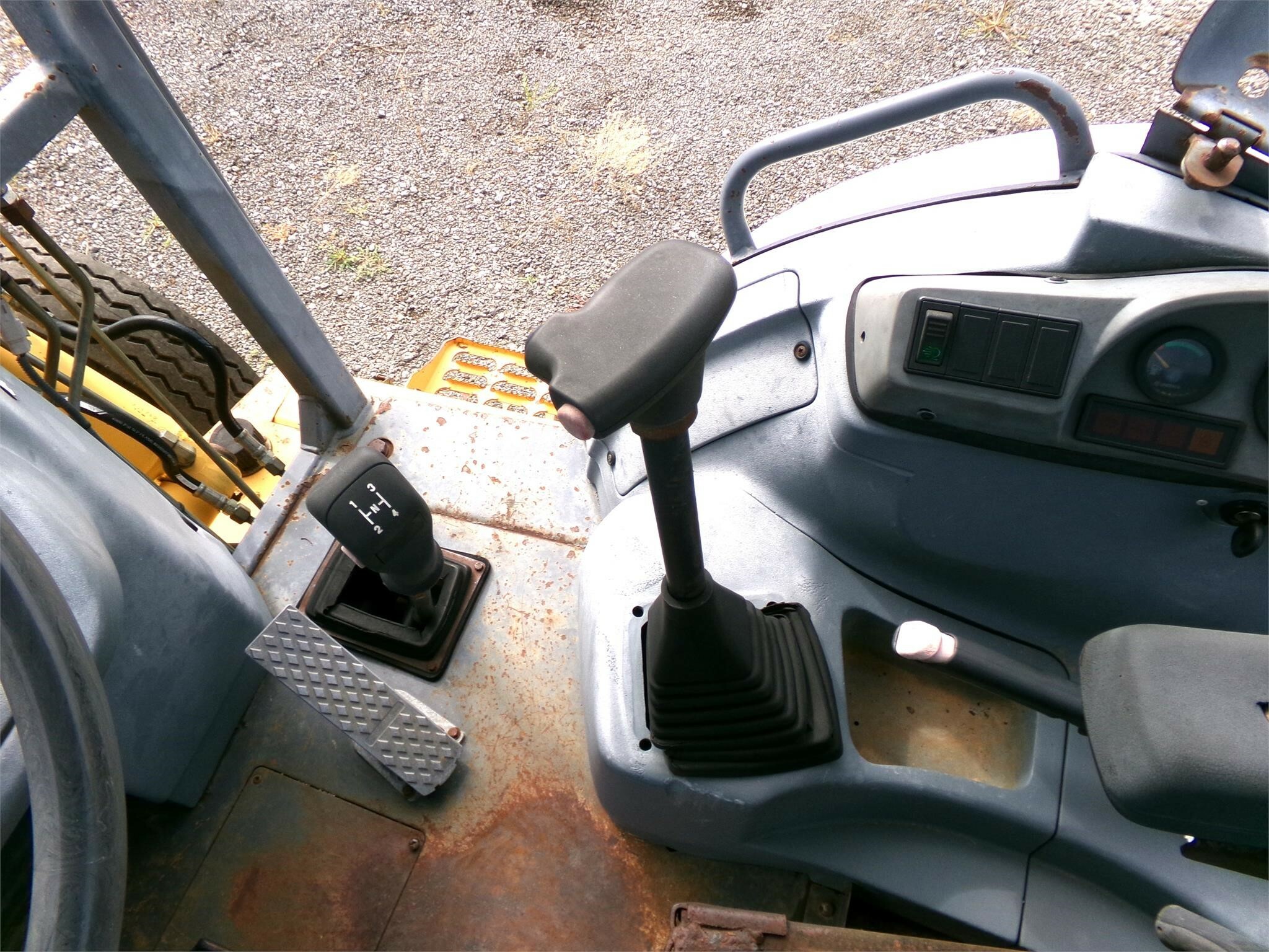 1998 New Holland 555E Backhoe - $18,500 | Machinery Pete