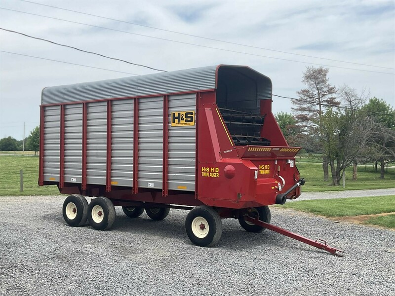 Used Forage Wagons for Sale - 399 Listings | Machinery Pete