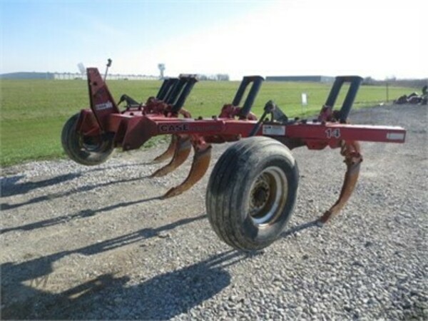 Used Case IH V Rippers for Sale - 9 Listings | Machinery Pete