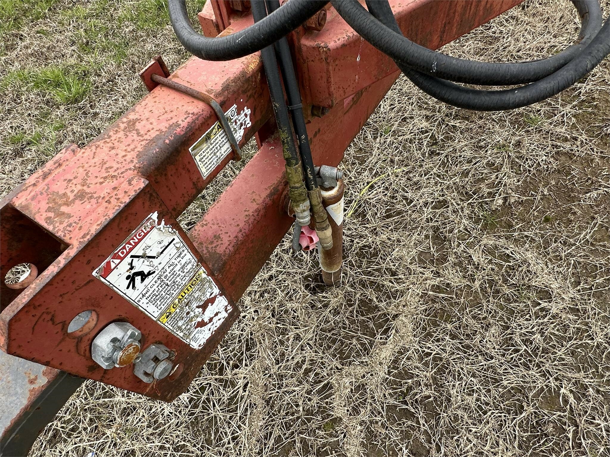 2001 Wil-Rich 2800 Field Cultivator - $7,500 | Machinery Pete