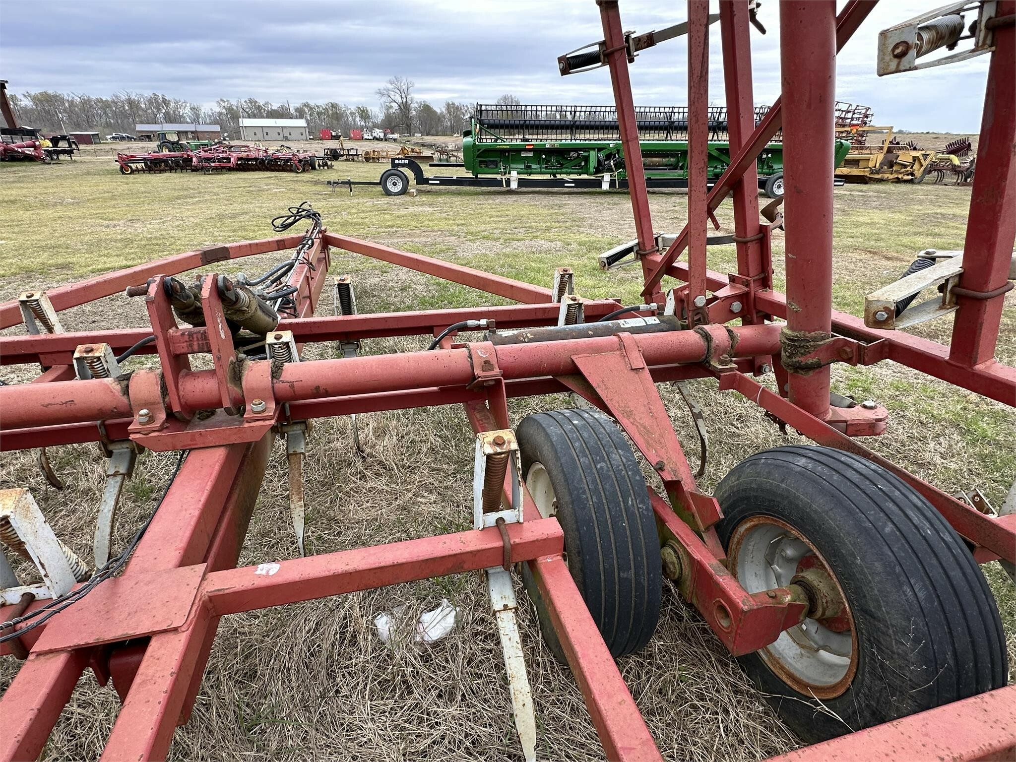 2001 Wil-Rich 2800 Field Cultivator - $7,500 | Machinery Pete