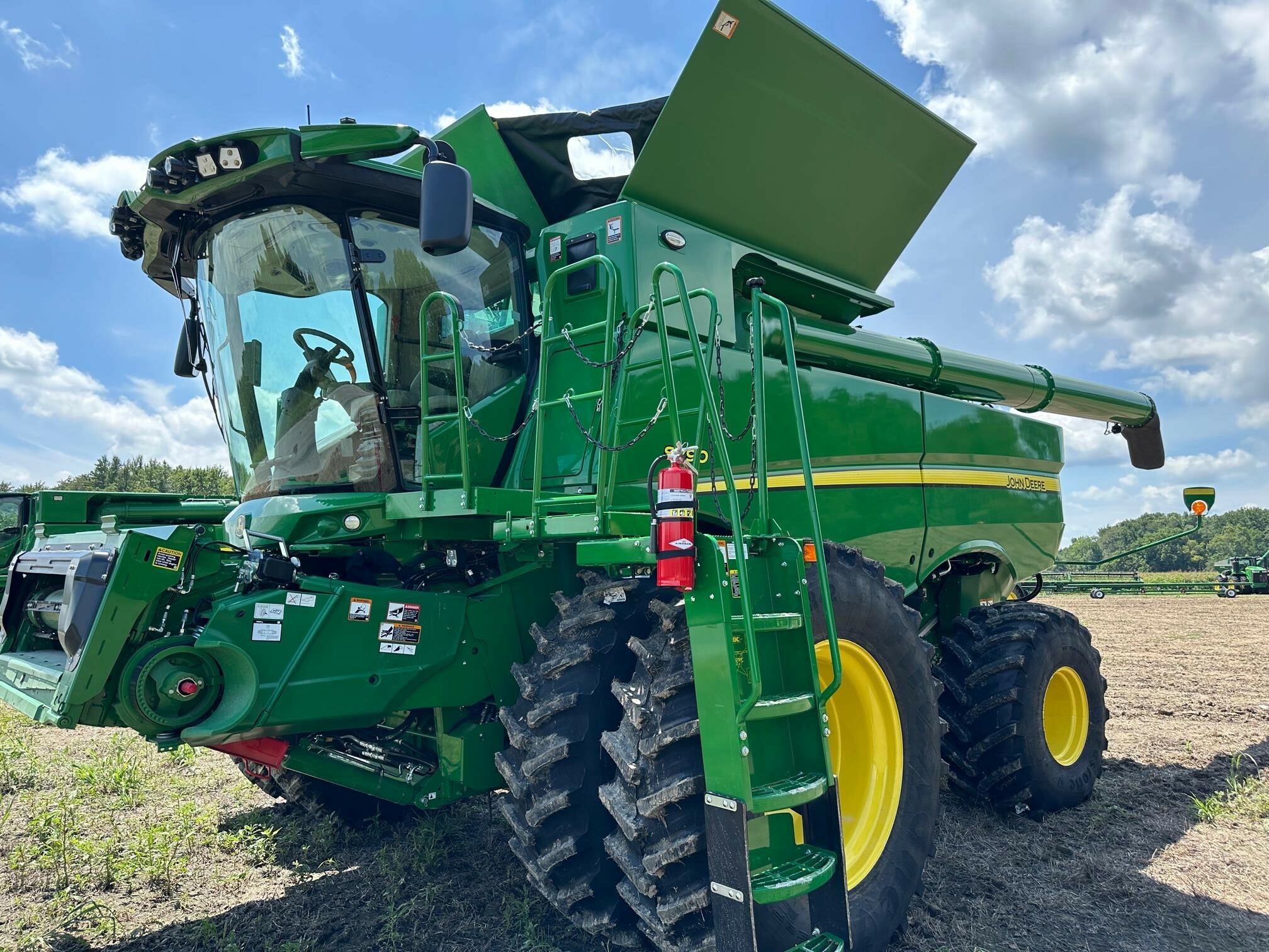 2023 John Deere S790 Combine - $629,000 | Machinery Pete