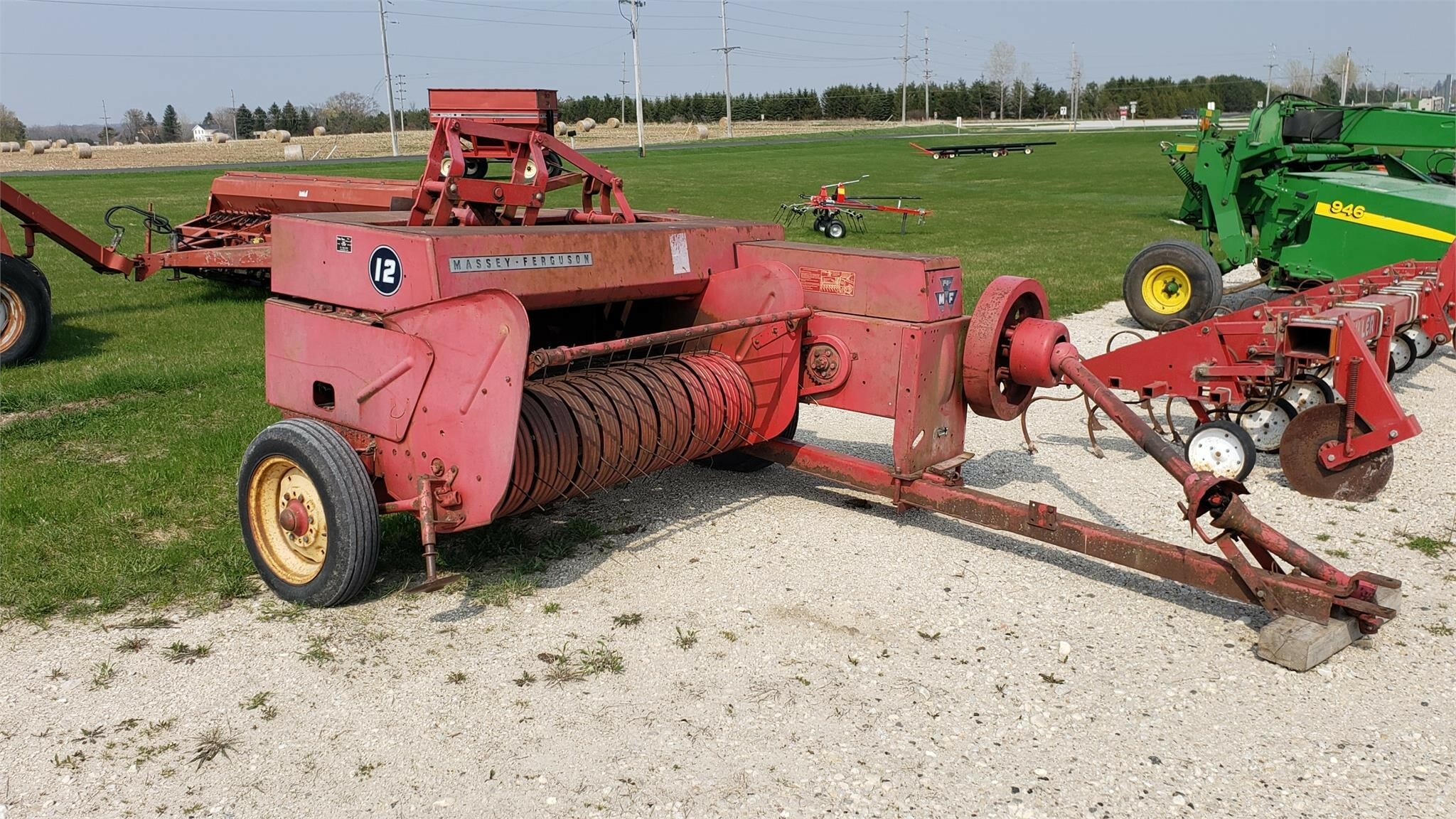 Massey Ferguson 12 Small Square Baler - $1,995 | Machinery Pete