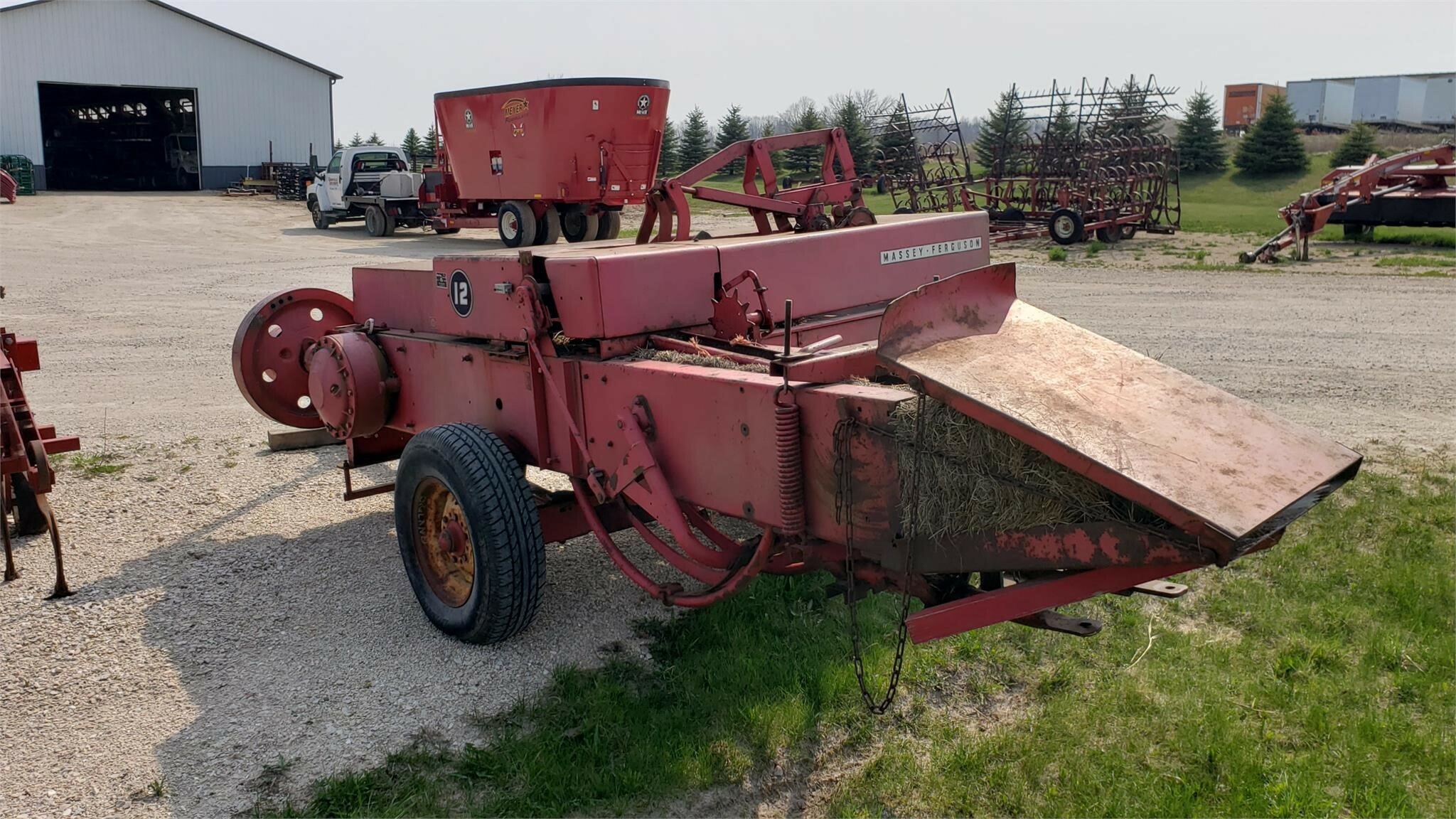 Massey Ferguson 12 Small Square Baler - $1,995 | Machinery Pete
