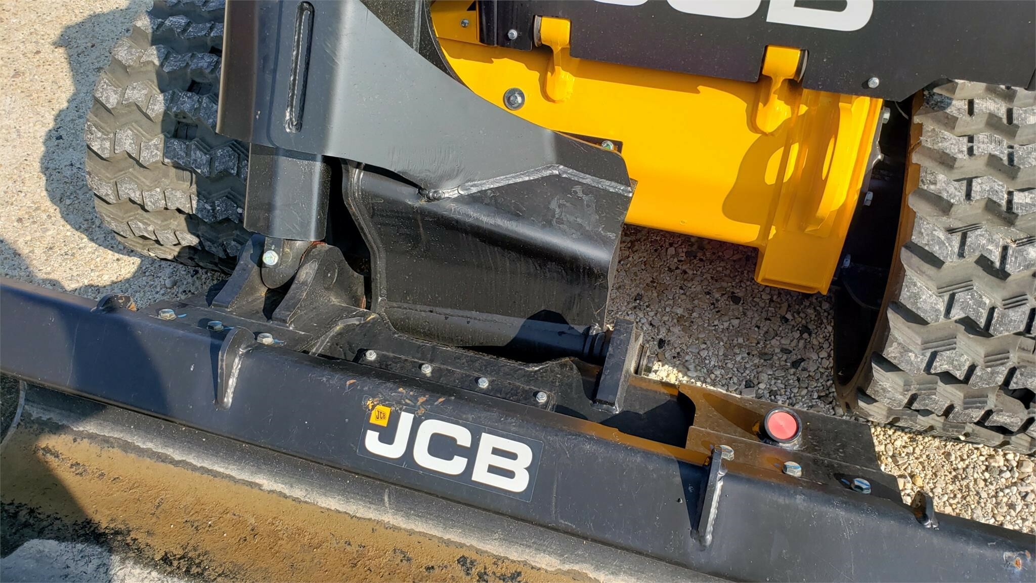 2024 JCB 270T Loader and Skid Steer Attachment - $88,445 | Machinery Pete