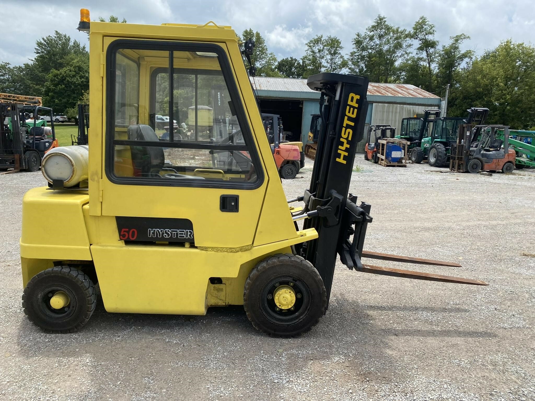 Hyster H50XL Forklift - $15,900 | Machinery Pete