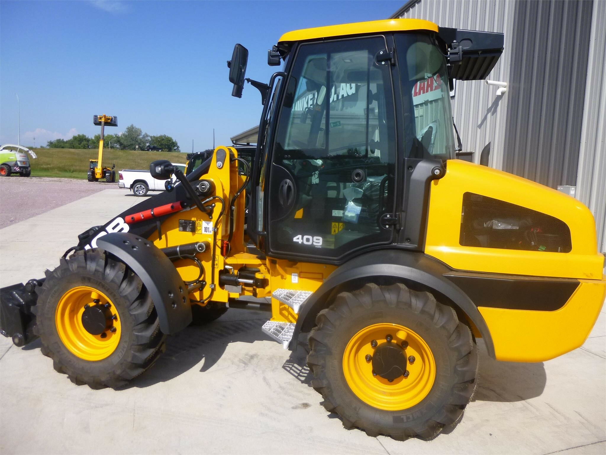 2020 JCB 409 AGRI Wheel Loader - $Call | Machinery Pete