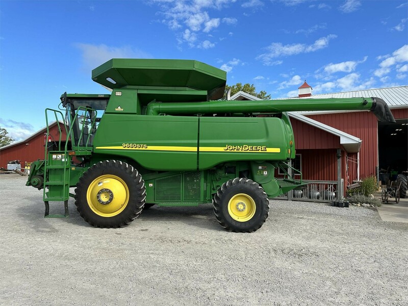 Used Combines for Sale - 4768 Listings | Machinery Pete