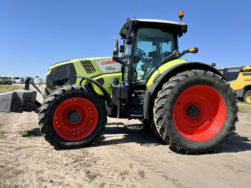 Used Claas Tractors for Sale - 79 Listings | Machinery Pete