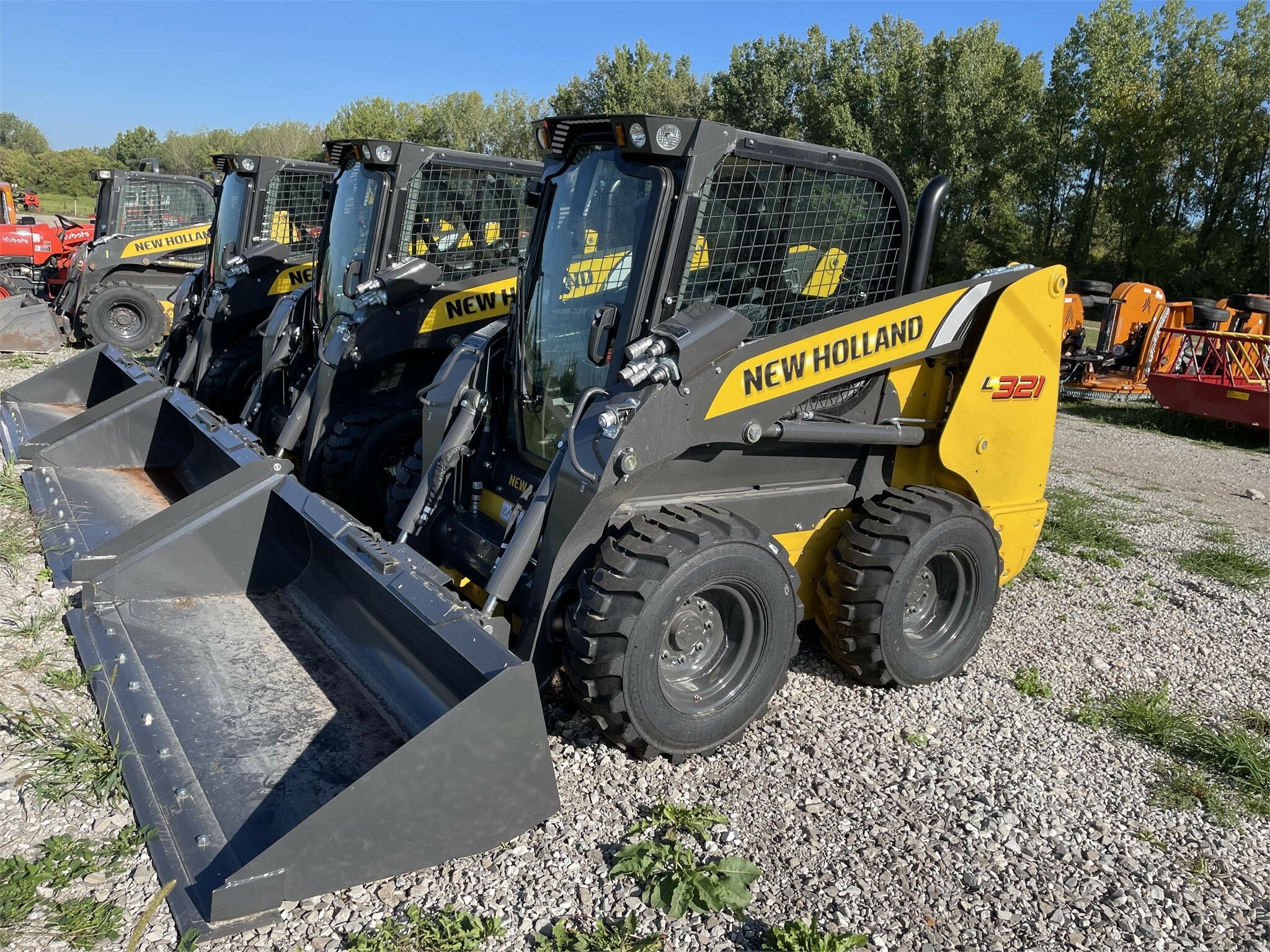 2023 New Holland L321 Skid Steer - $Call | Machinery Pete
