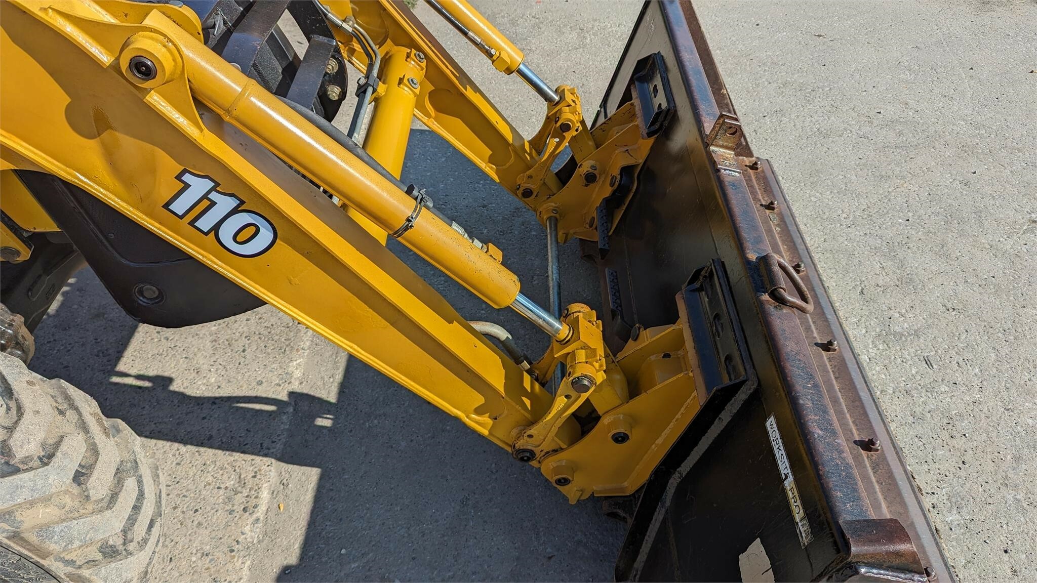 2004 Deere 110 Backhoe - $26,900 | Machinery Pete