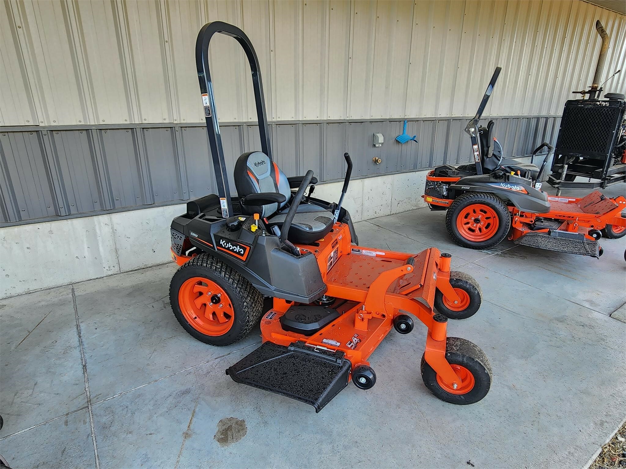 2023 Kubota Z252 Lawn Mower - $Call | Machinery Pete