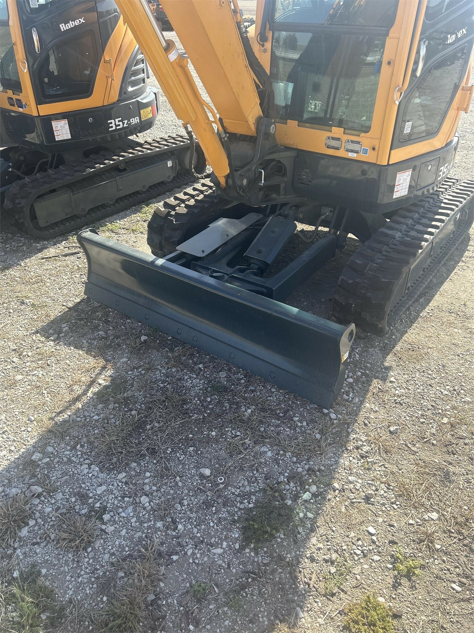 2023 Hyundai ROBEX 35Z-9A Mini Excavator - $Call | Machinery Pete