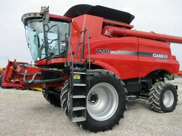 Used Combines for Sale - 5477 Listings | Machinery Pete