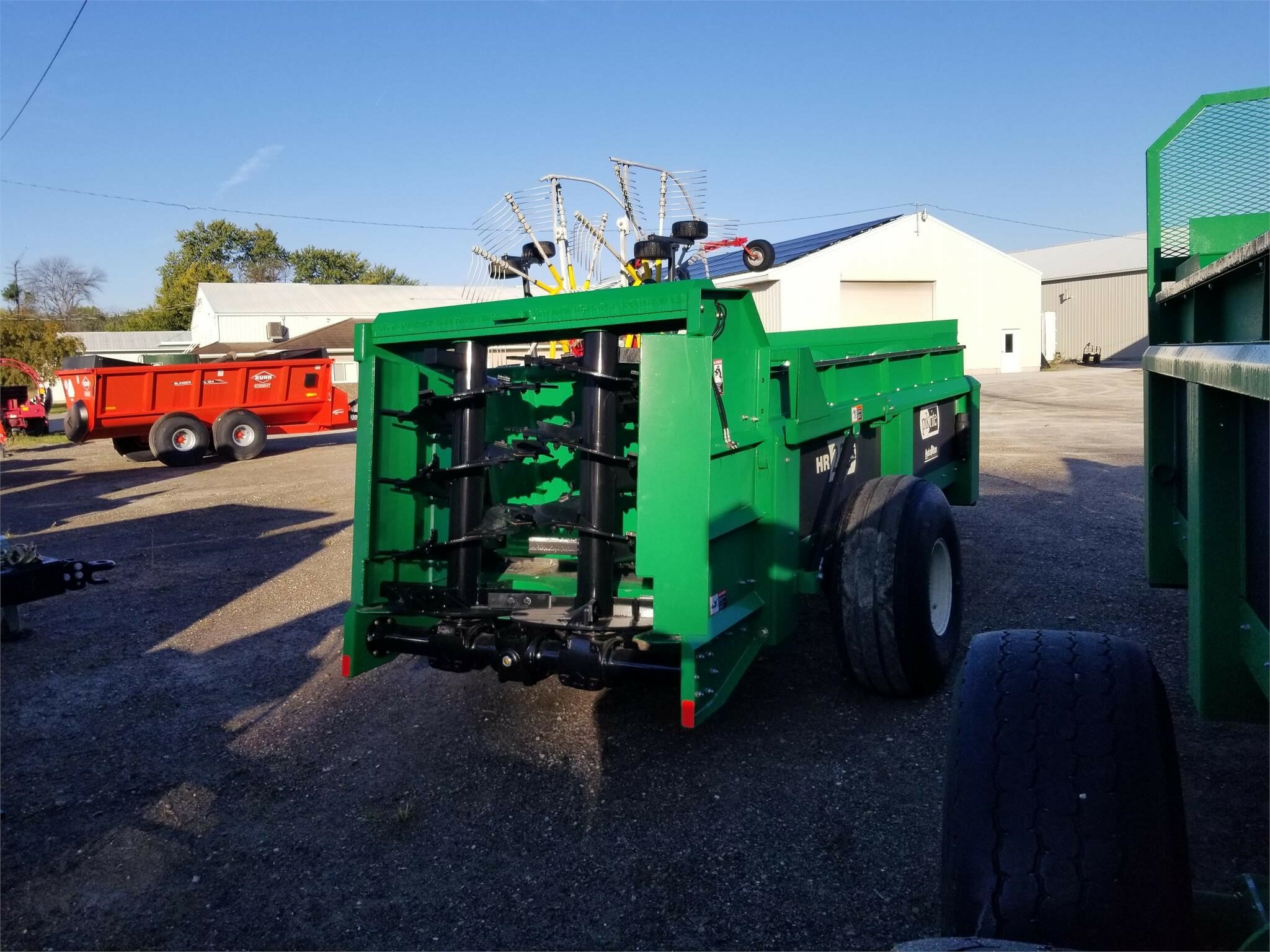 2025 Pik Rite HYDRA-RAM HR250 Manure Spreader - $Call | Machinery Pete
