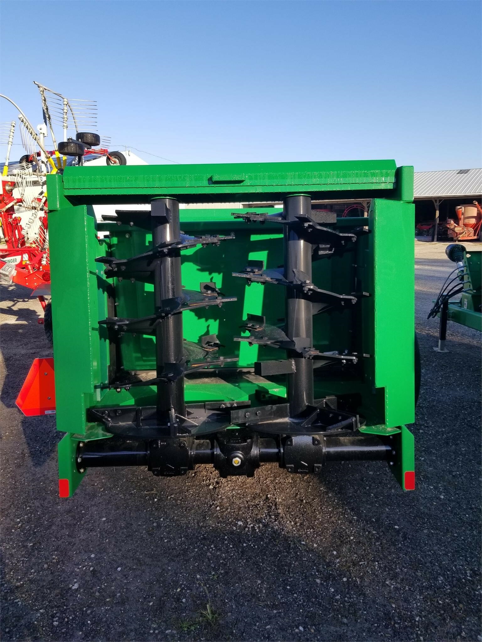 2025 Pik Rite HYDRA-RAM HR250 Manure Spreader - $Call | Machinery Pete