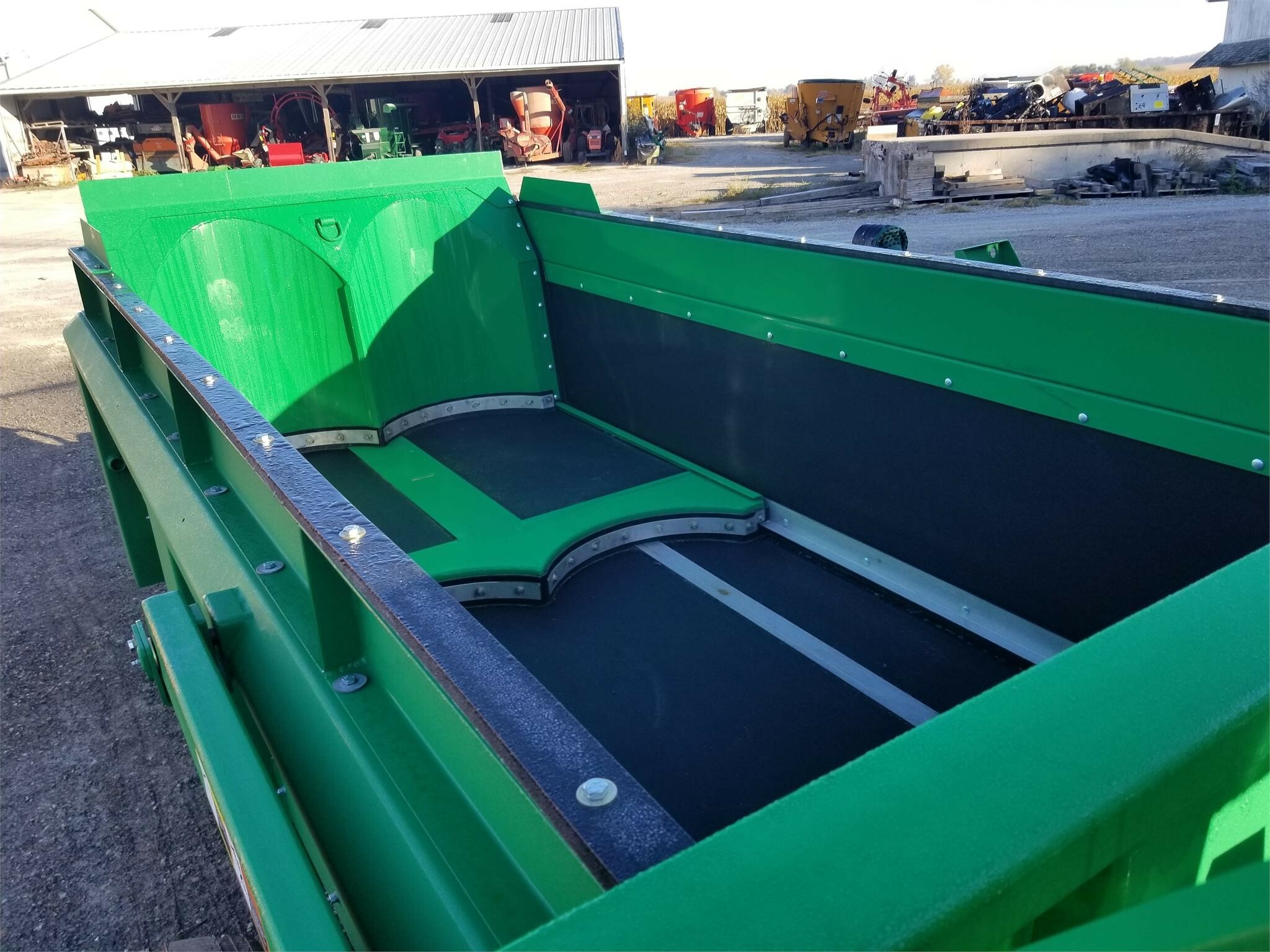 2025 Pik Rite HYDRA-RAM HR250 Manure Spreader - $Call | Machinery Pete