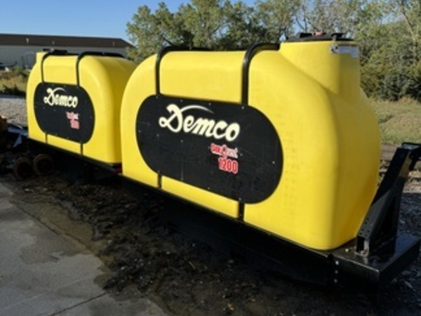 Used Demco Tanks for Sale - 20 Listings | Machinery Pete