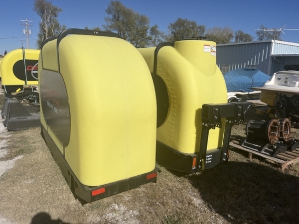 Used Demco Tanks for Sale - 20 Listings | Machinery Pete