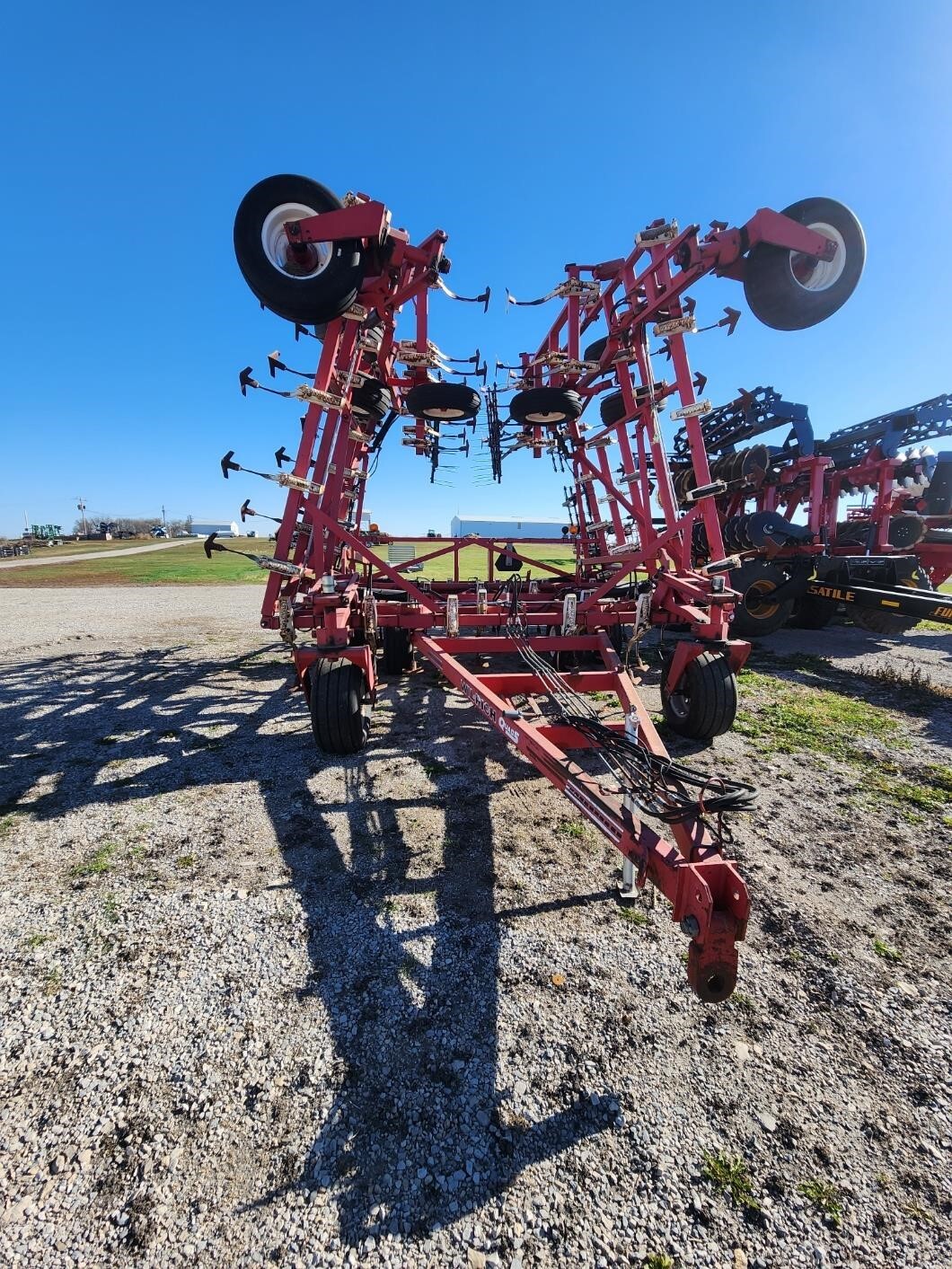 Wil-Rich Quad 5 Field Cultivator - $19,500 | Machinery Pete