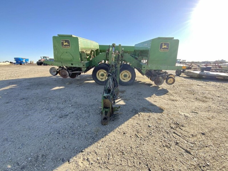 Used John Deere 455 Drills for Sale - 50 Listings | Machinery Pete