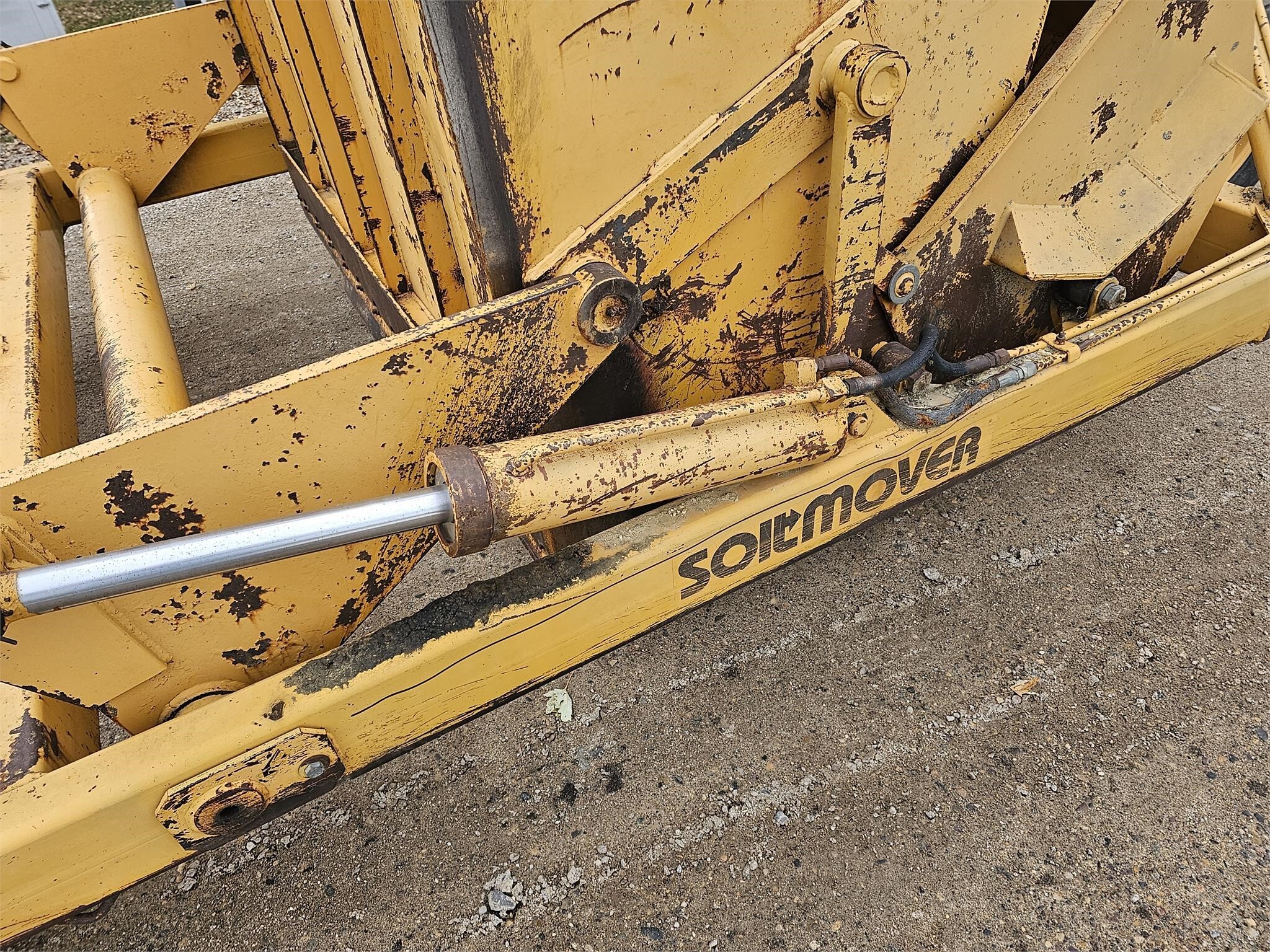 Orthman SOILMOVER SM50 Scraper - $9,250 | Machinery Pete