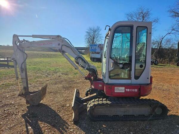 Used Takeuchi Mini Excavators for Sale - 38 Listings | Machinery Pete