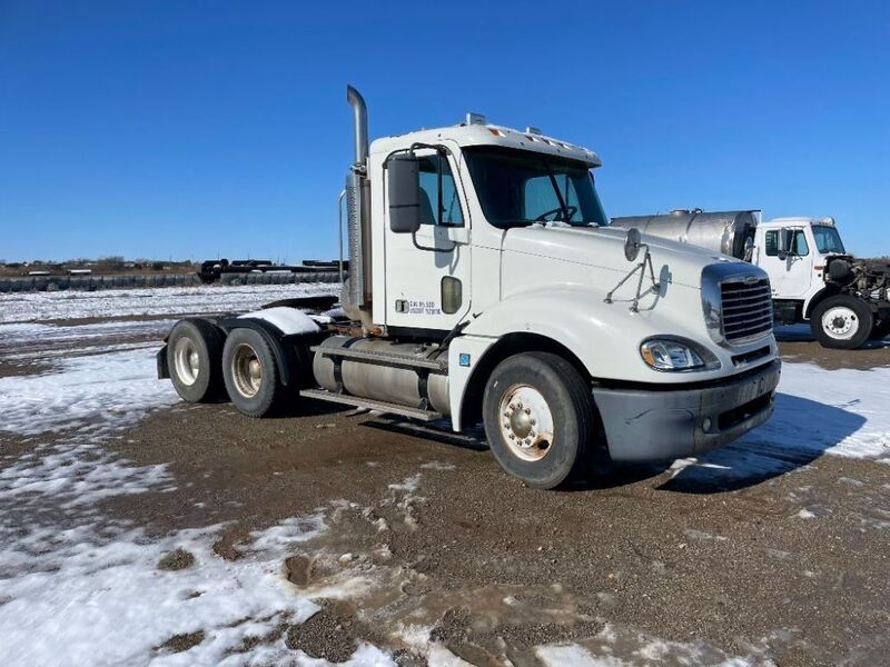 Used Freightliner Semi Trucks for Sale - 220 Listings | Machinery Pete
