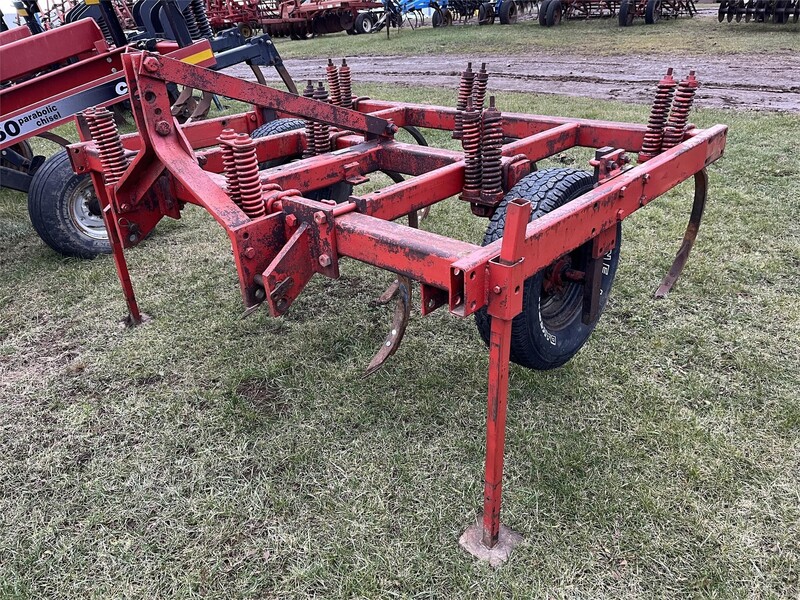 Used V Rippers for Sale - 75 Listings | Machinery Pete