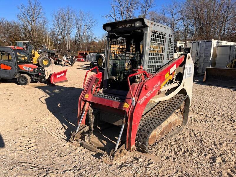 Used Takeuchi Skid Steers for Sale - 48 Listings | Machinery Pete