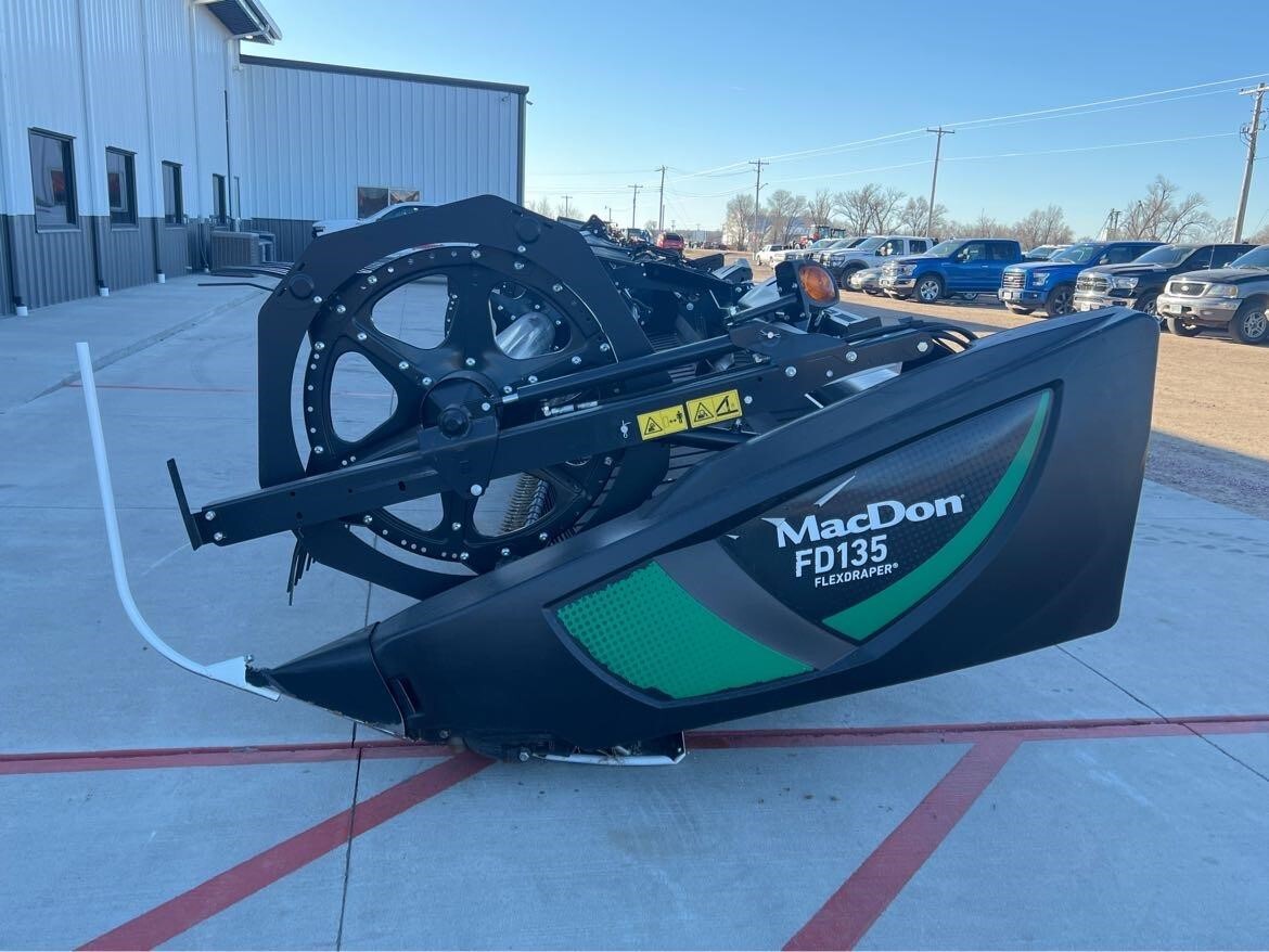 2018 MacDon FD135 Platform - $69,500 | Machinery Pete