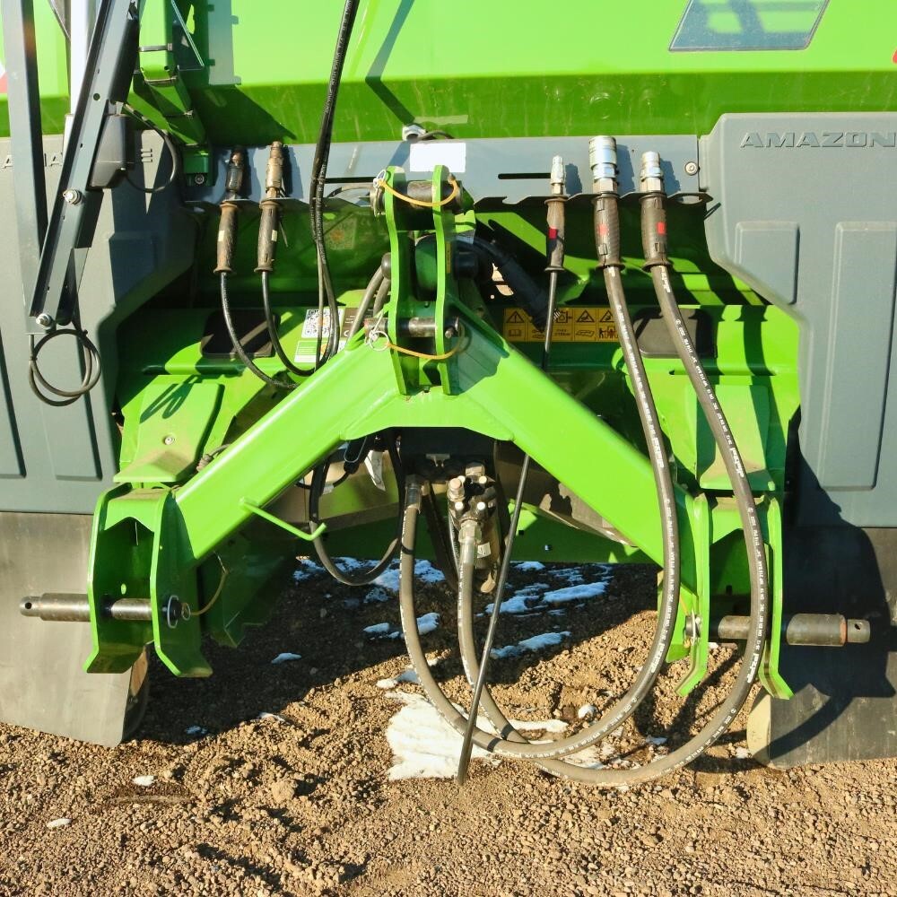 2025 Amazone ZA-TS 4200 PROFIS HYDRO Pull-Type Fertilizer Spreader ...