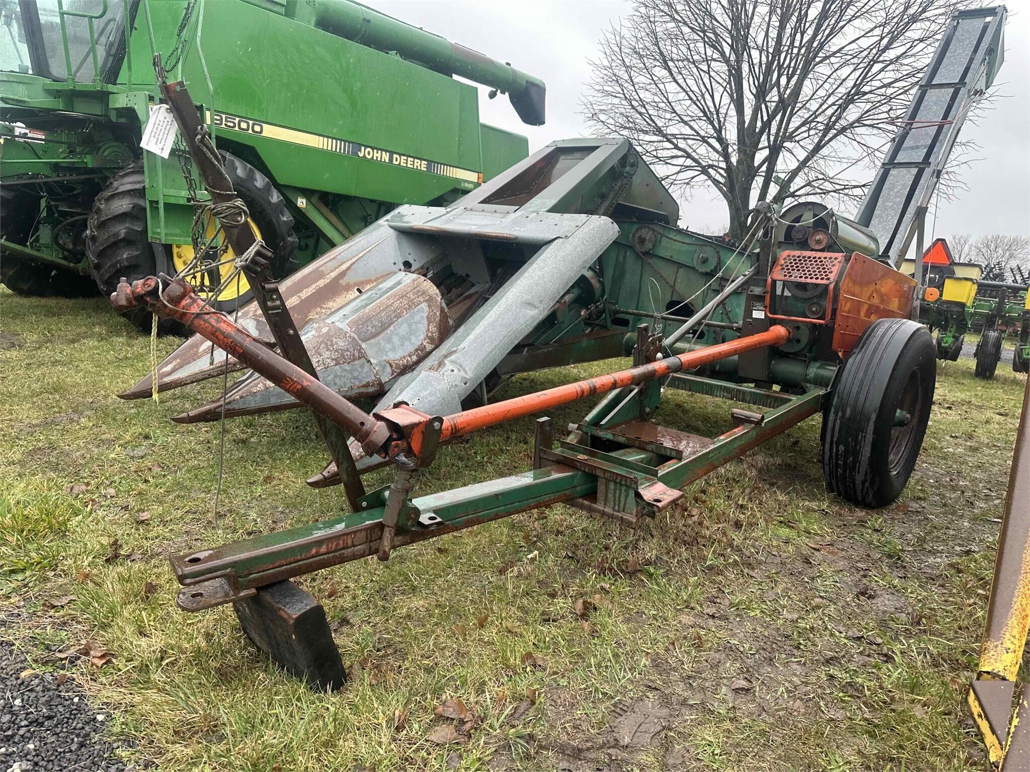 New Idea 325 Pull-Type Forage Harvester - $6,250 | Machinery Pete