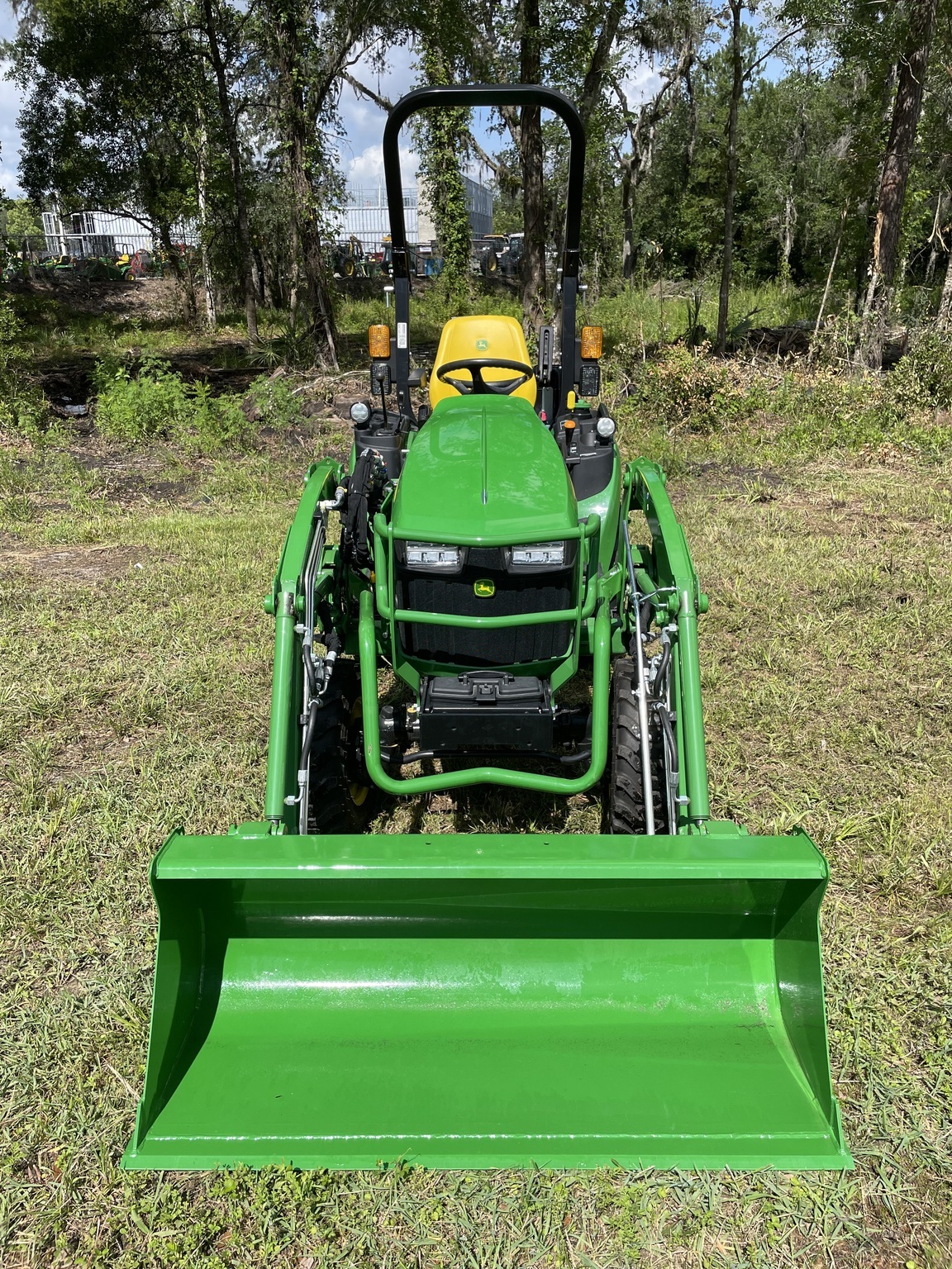 2025 John Deere 2025R Tractor - $24,999 | Machinery Pete