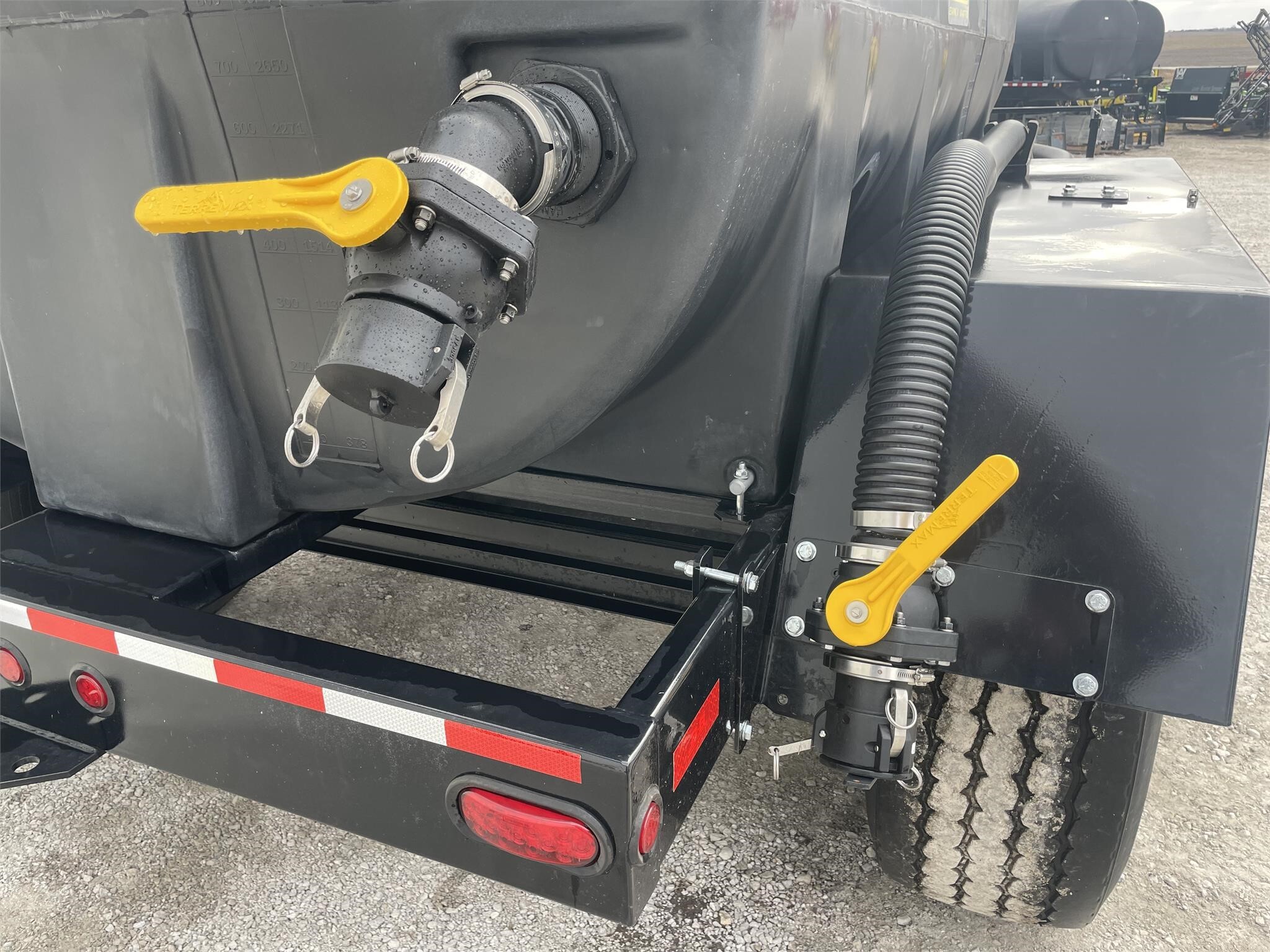 NESSA NT1900SM Pull-Type Sprayer - $33,000 | Machinery Pete