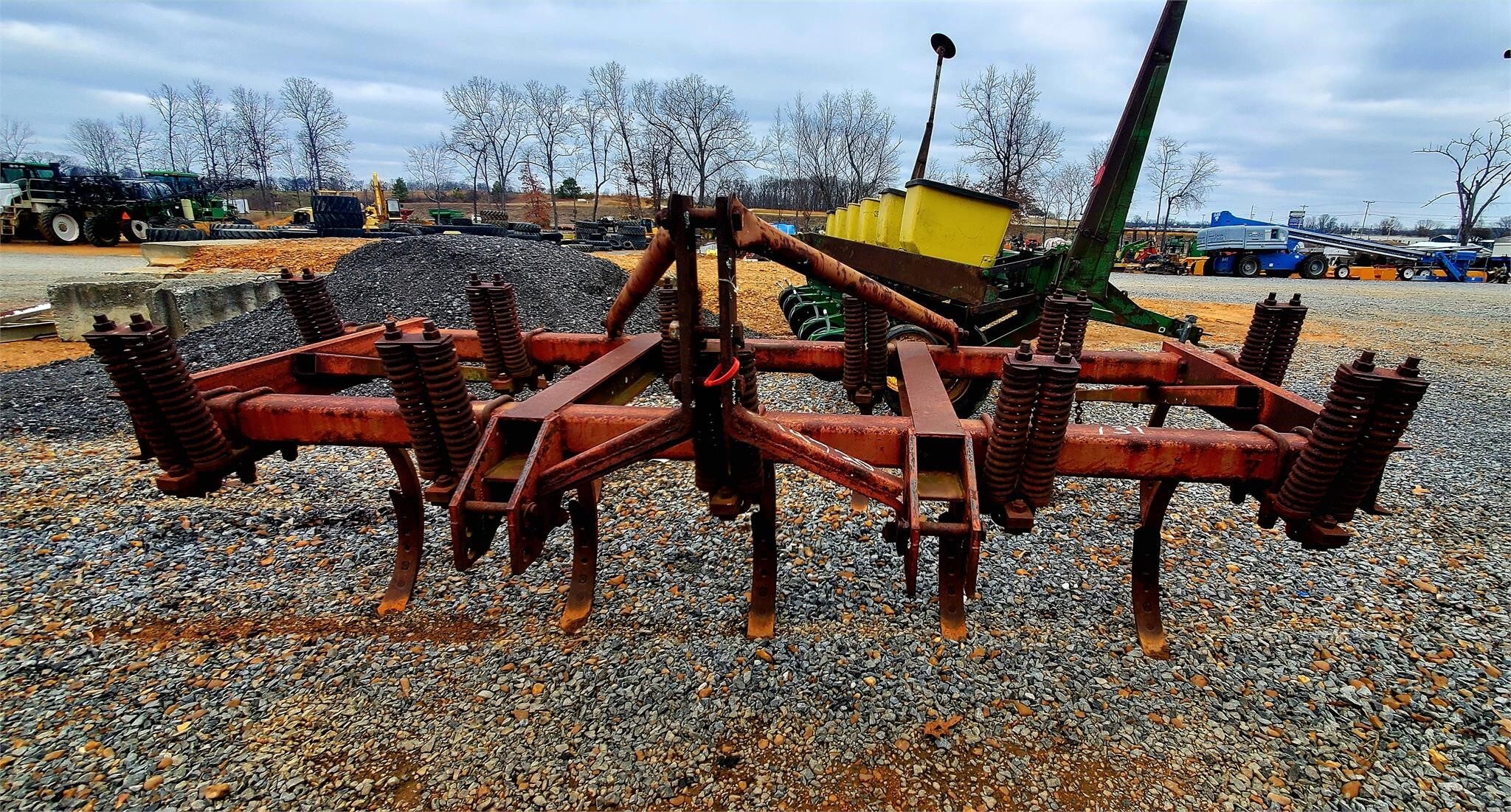 Bush Hog APP85-9 Chisel Plow - $1,250 | Machinery Pete