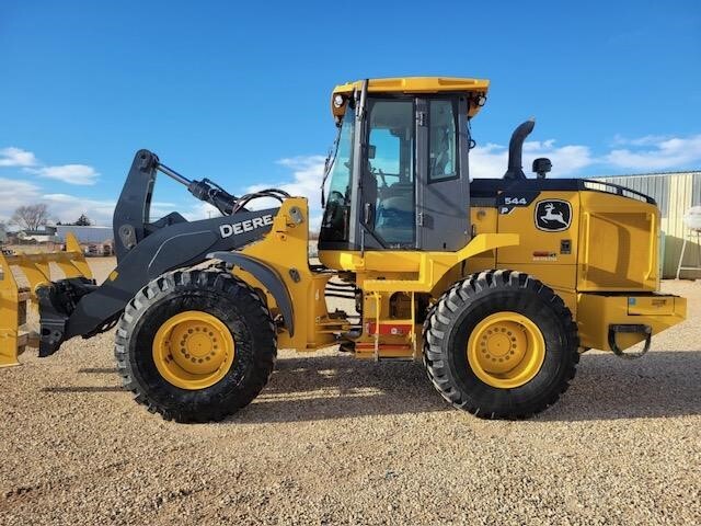 2022 Deere 544 P-TIER Wheel Loader - $194,800 | Machinery Pete
