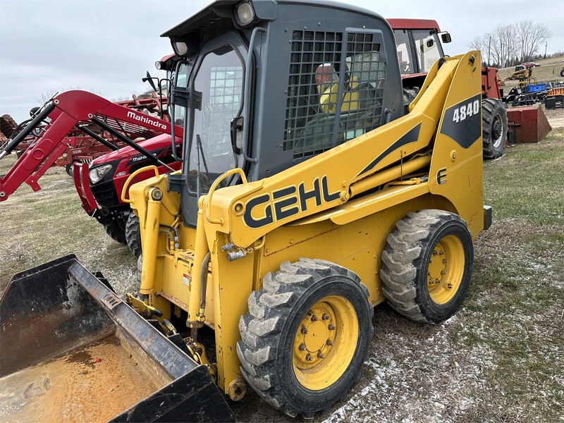 Used Gehl Skid Steers for Sale - 153 Listings | Machinery Pete