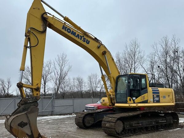 Used Komatsu Excavators for Sale - 63 Listings | Machinery Pete