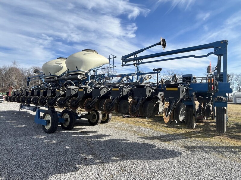 Used Kinze 3600 ASD Planters for Sale - 54 Listings | Machinery Pete