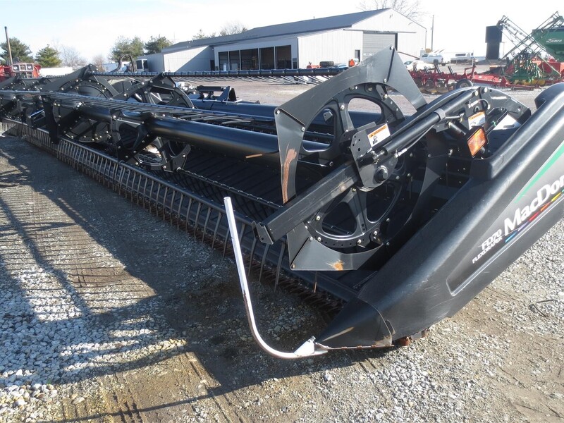 Used MacDon FD70 Platforms for Sale - 121 Listings | Machinery Pete