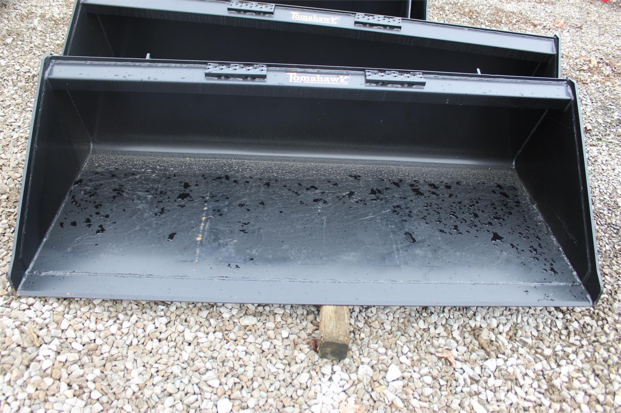 Tomahawk 72" LOW PROFILE LOADER BUCKET Loader and Skid Steer Attachment ...