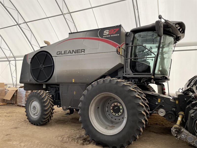 Used Gleaner Combines for Sale - 189 Listings | Machinery Pete
