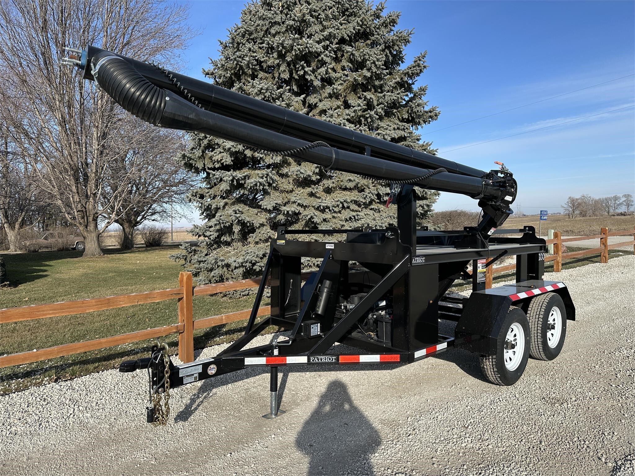 2025 Patriot 100 Seed Tender - $11,998 | Machinery Pete