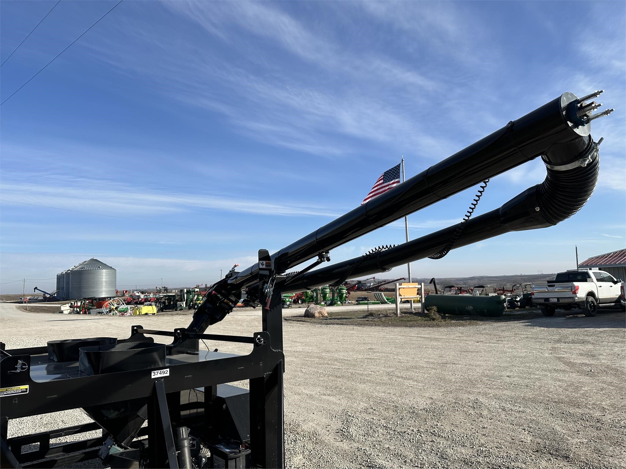 2025 Patriot 100 Seed Tender - $11,998 | Machinery Pete