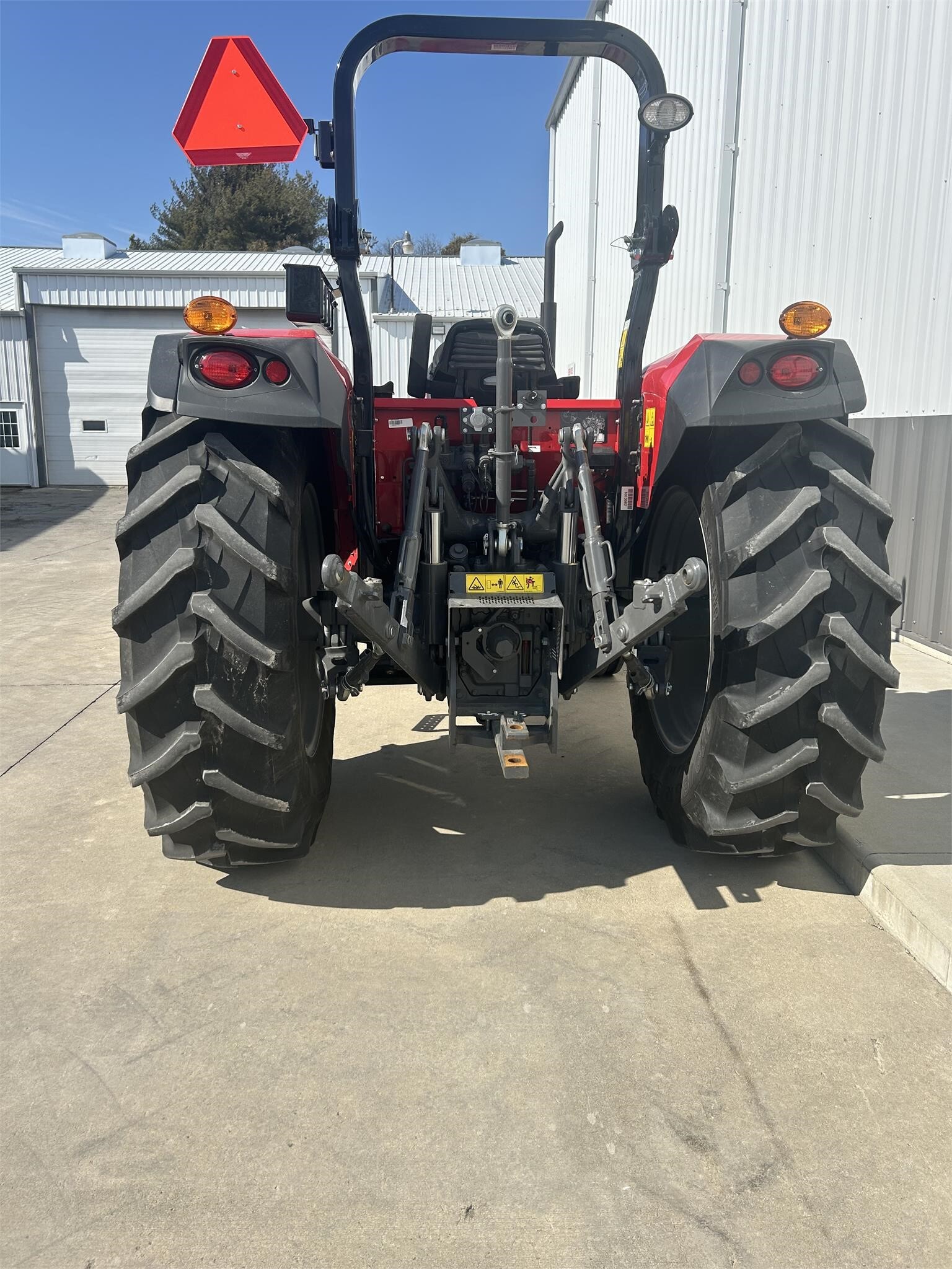 2021 Massey Ferguson 4707 Tractor - $29,900 | Machinery Pete