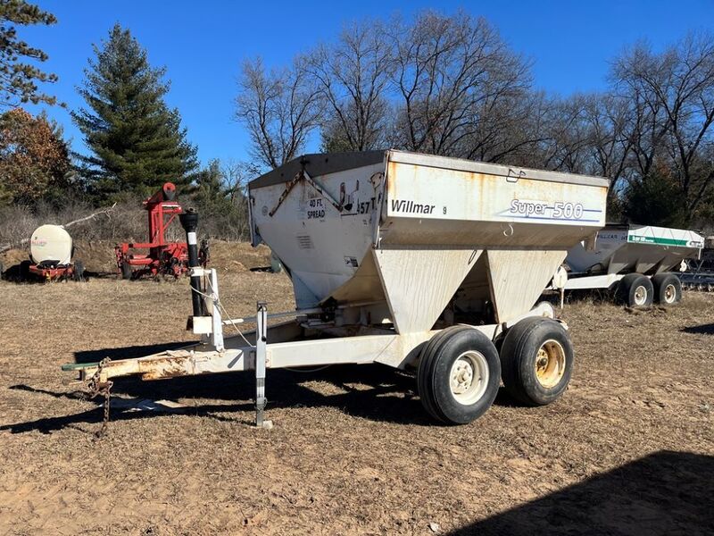 Used Pull-Type Fertilizer Spreaders for Sale - 509 Listings | Machinery ...