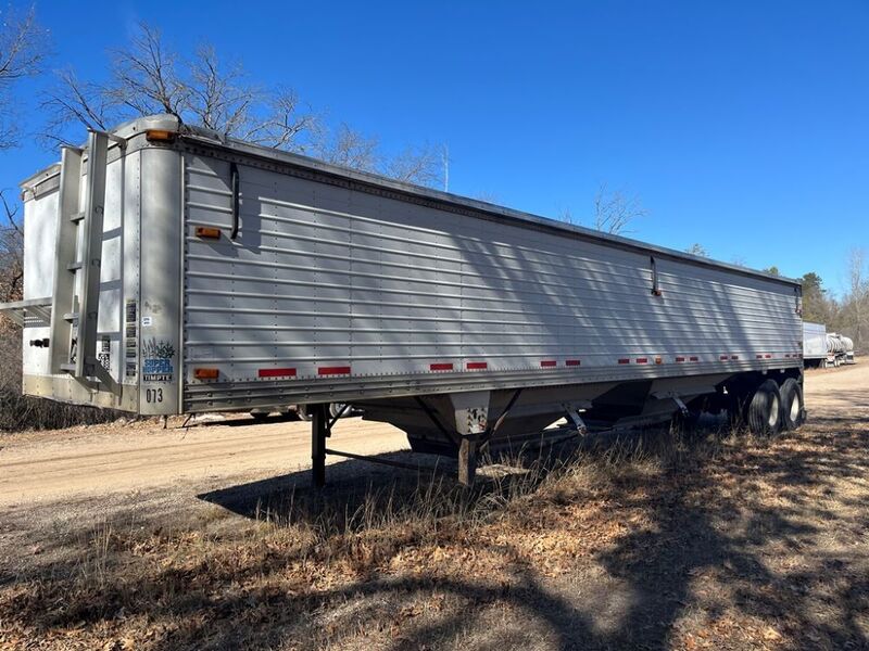 Used Grain Trailers for Sale - 91 Listings | Machinery Pete